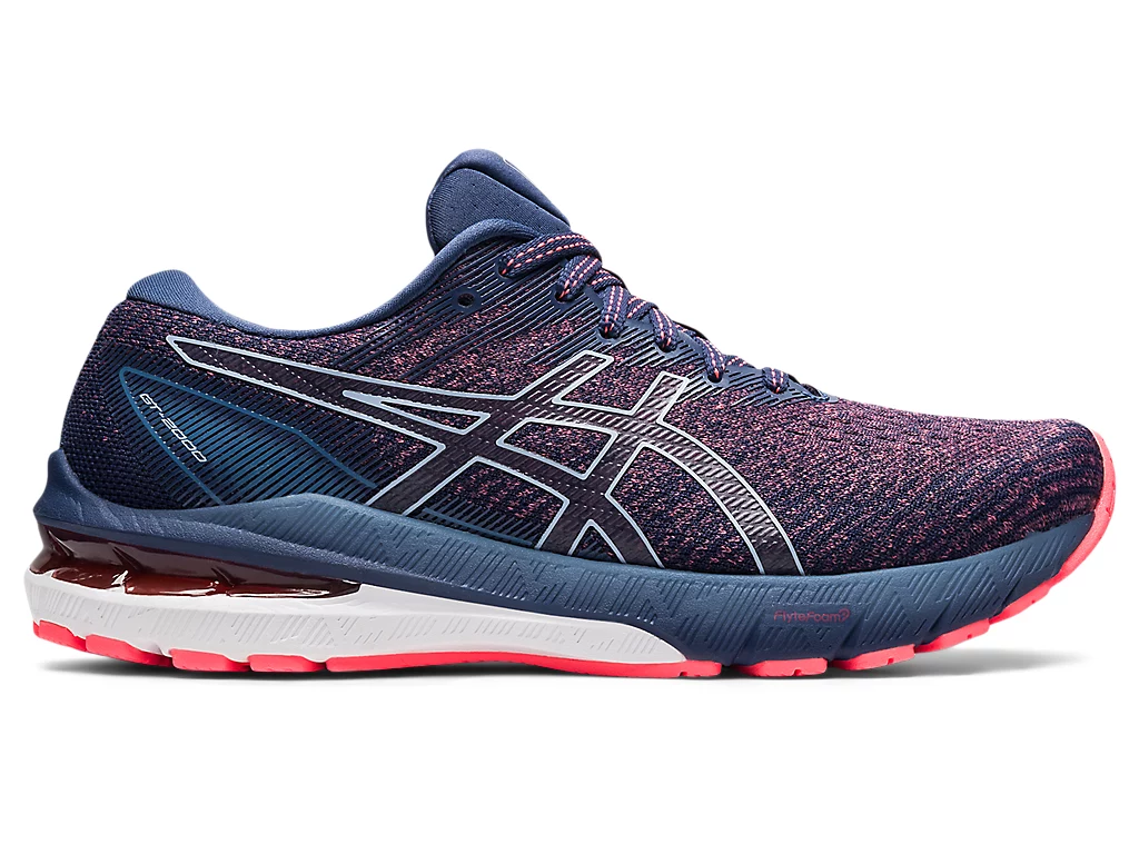 WOMEN S GT 2000 10